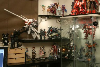 Cool Gundam Collector Cabinet Ideas - My Home Deco Mag